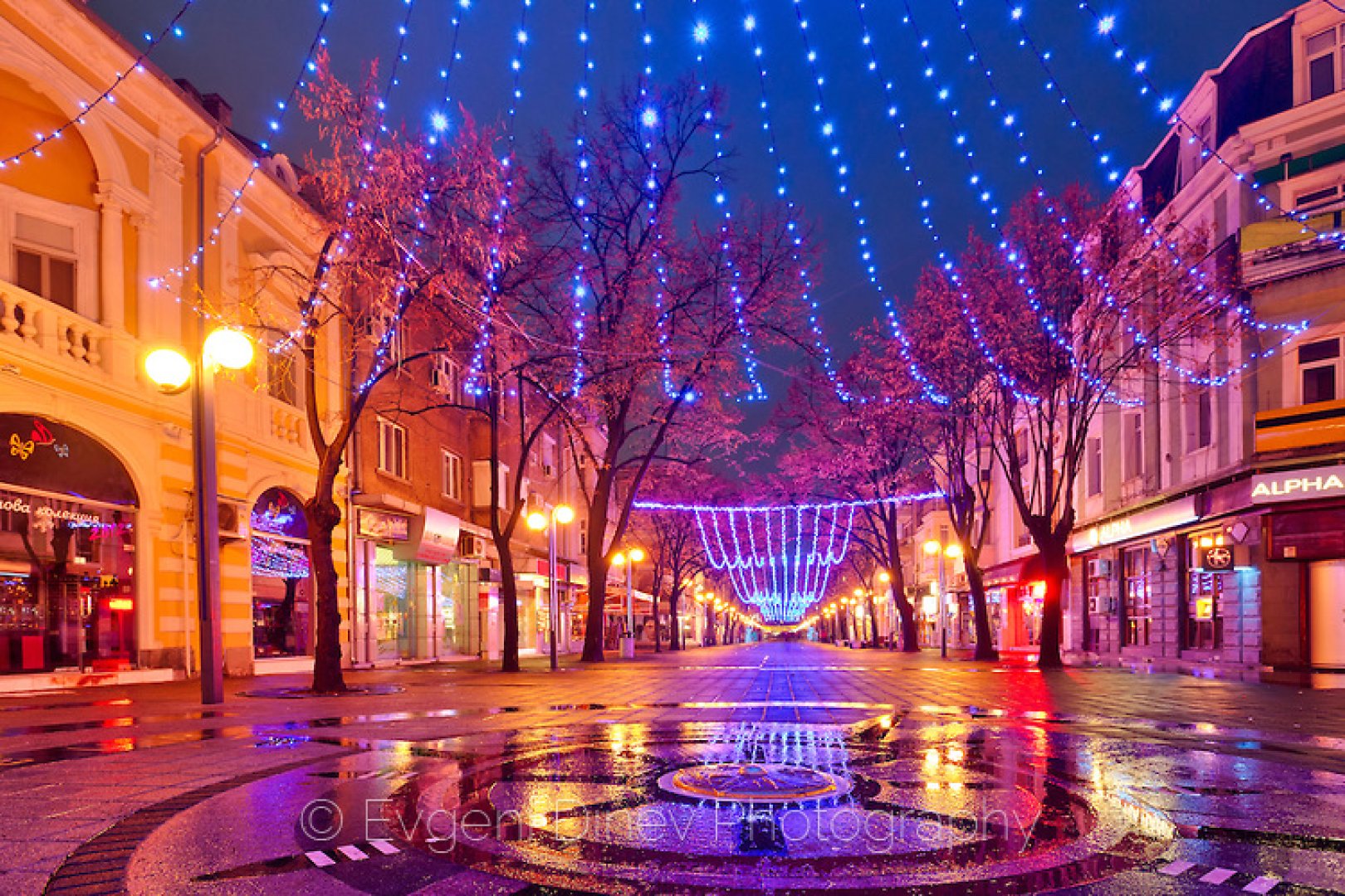 Изпращаме 2024-та с благодарност и надежда: Обзор на една година в e-Burgas.com - Последни ...